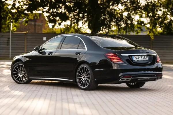 Black Mercedes-Benz S 350 2014 in Jelgava, with an engine capacity of 3.00 L and mileage of 225 thousand km for 35000 €, photo 6 on AUTOMOTO.COM.LV