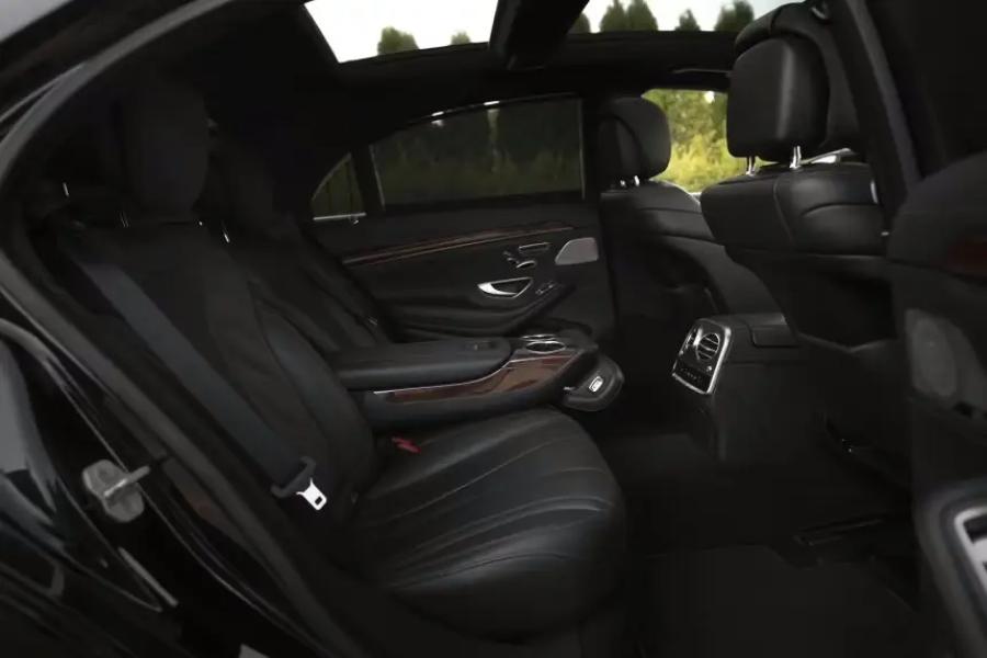 Melns Mercedes-Benz S 350 2014 Jelgava, ar dzinēja tilpumu 3.00 L un nobraukumu 225 tūkst. km par 35000 €, foto 21 vietnē AUTOMOTO.COM.LV
