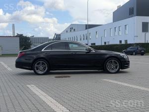 Black Mercedes-Benz S 350 2014 in Riga, with an engine capacity of 3.00 L and mileage of 188 thousand km for 25300 €, photo 4 on AUTOMOTO.COM.LV