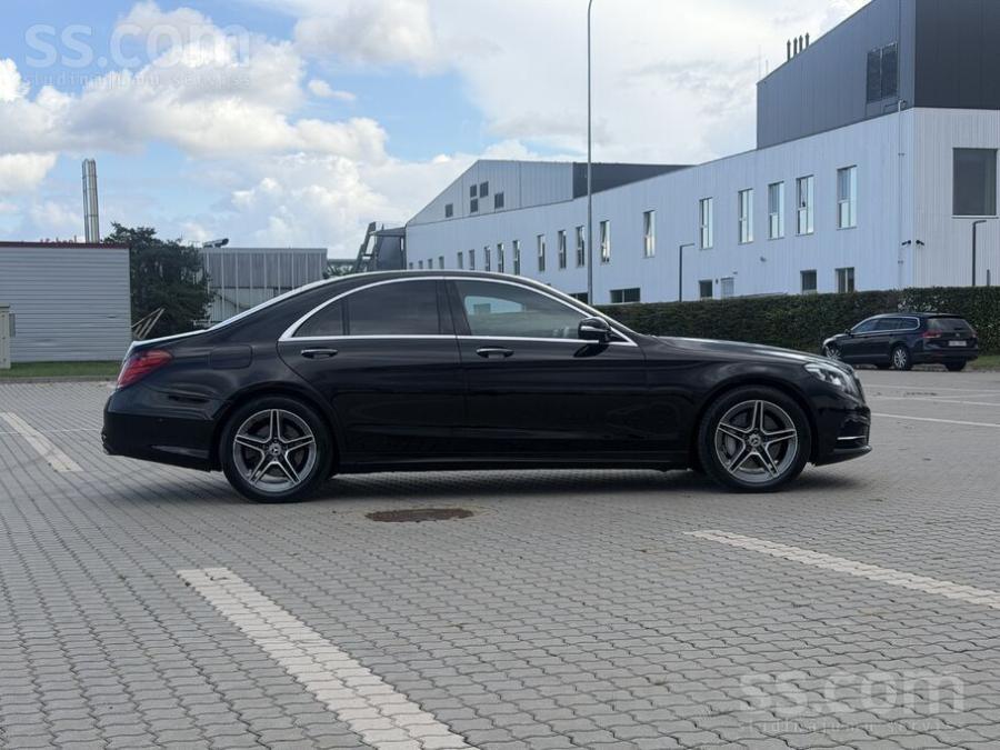 Black Mercedes-Benz S 350 2014 in Riga, with an engine capacity of 3.00 L and mileage of 188 thousand km for 25300 €, photo 4 on AUTOMOTO.COM.LV