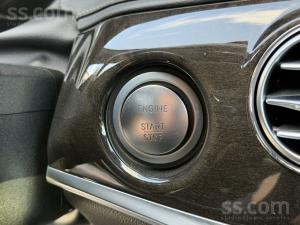 Black Mercedes-Benz S 350 2014 in Riga, with an engine capacity of 3.00 L and mileage of 184 thousand km for 25990 €, photo 16 on AUTOMOTO.COM.LV