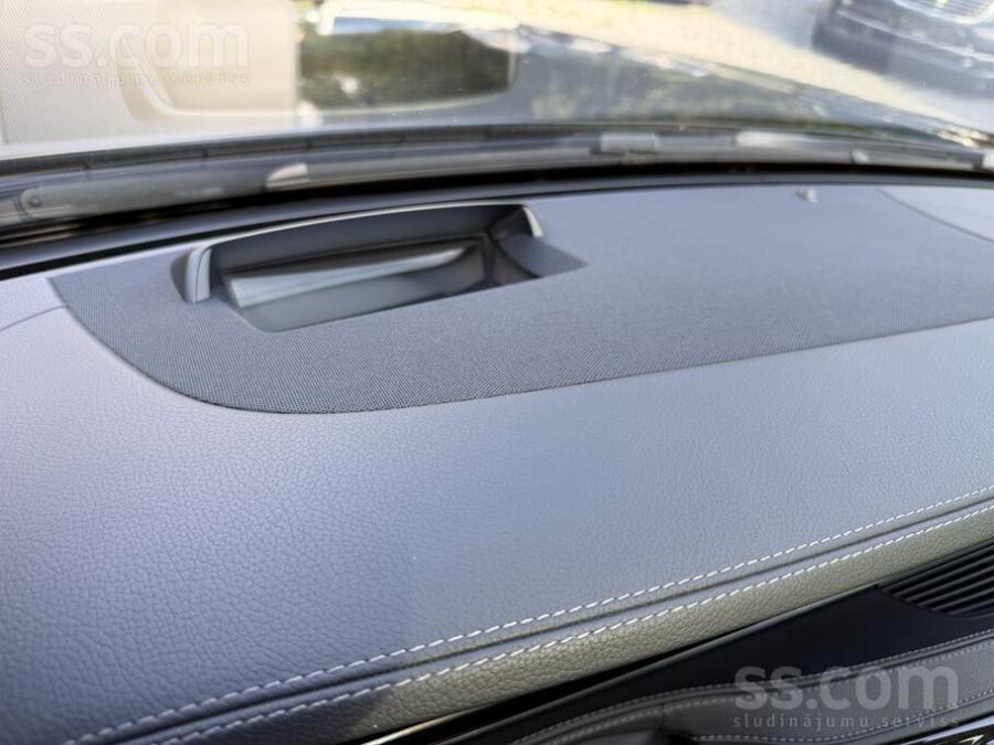 Black Mercedes-Benz S 350 2014 in Riga, with an engine capacity of 3.00 L and mileage of 184 thousand km for 25990 €, photo 19 on AUTOMOTO.COM.LV
