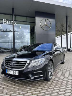 Black Mercedes-Benz S 350 2014 in Klaipeda, with an engine capacity of 2.99 L and mileage of 299 thousand km for 22500 €, photo 1 on AUTOMOTO.COM.LV