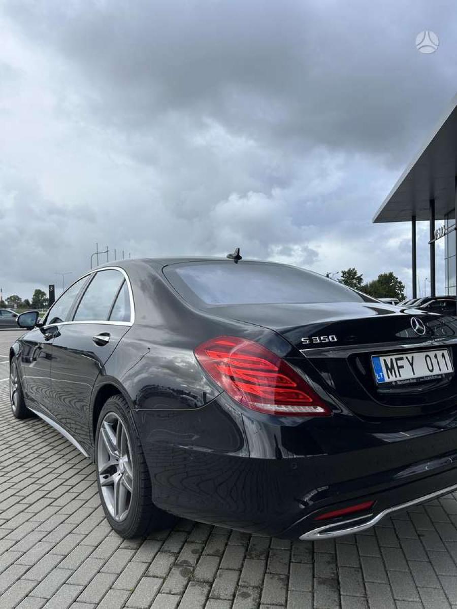 Black Mercedes-Benz S 350 2014 in Klaipeda, with an engine capacity of 2.99 L and mileage of 299 thousand km for 22500 €, photo 8 on AUTOMOTO.COM.LV