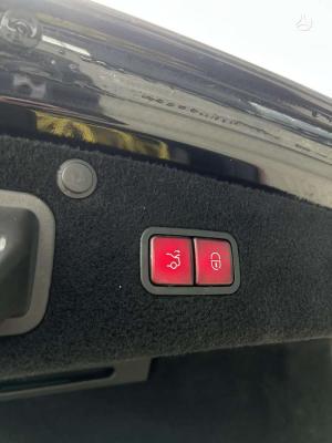 Black Mercedes-Benz S 350 2014 in Klaipeda, with an engine capacity of 2.99 L and mileage of 299 thousand km for 22500 €, photo 18 on AUTOMOTO.COM.LV