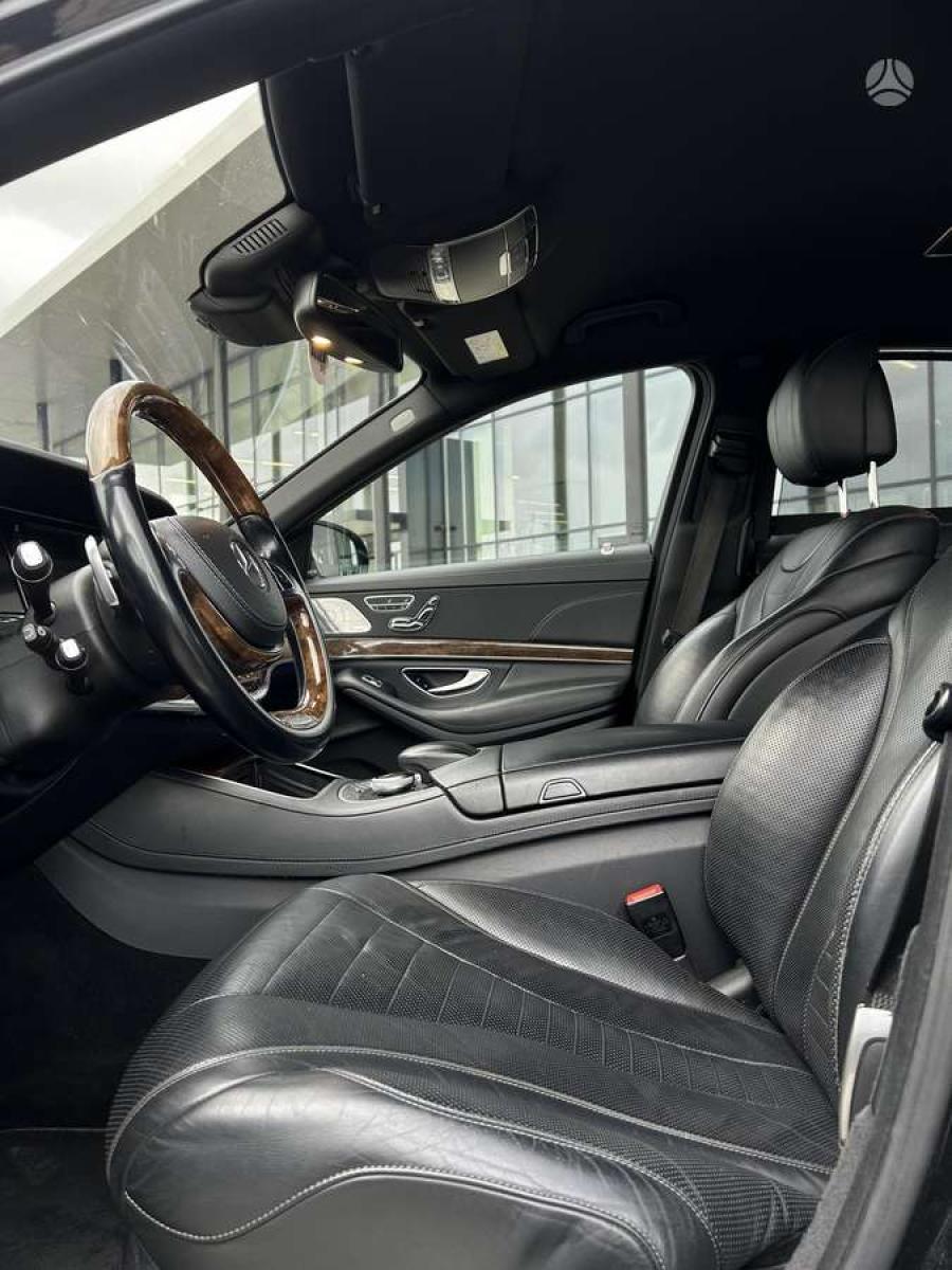 Black Mercedes-Benz S 350 2014 in Klaipeda, with an engine capacity of 2.99 L and mileage of 299 thousand km for 22500 €, photo 20 on AUTOMOTO.COM.LV