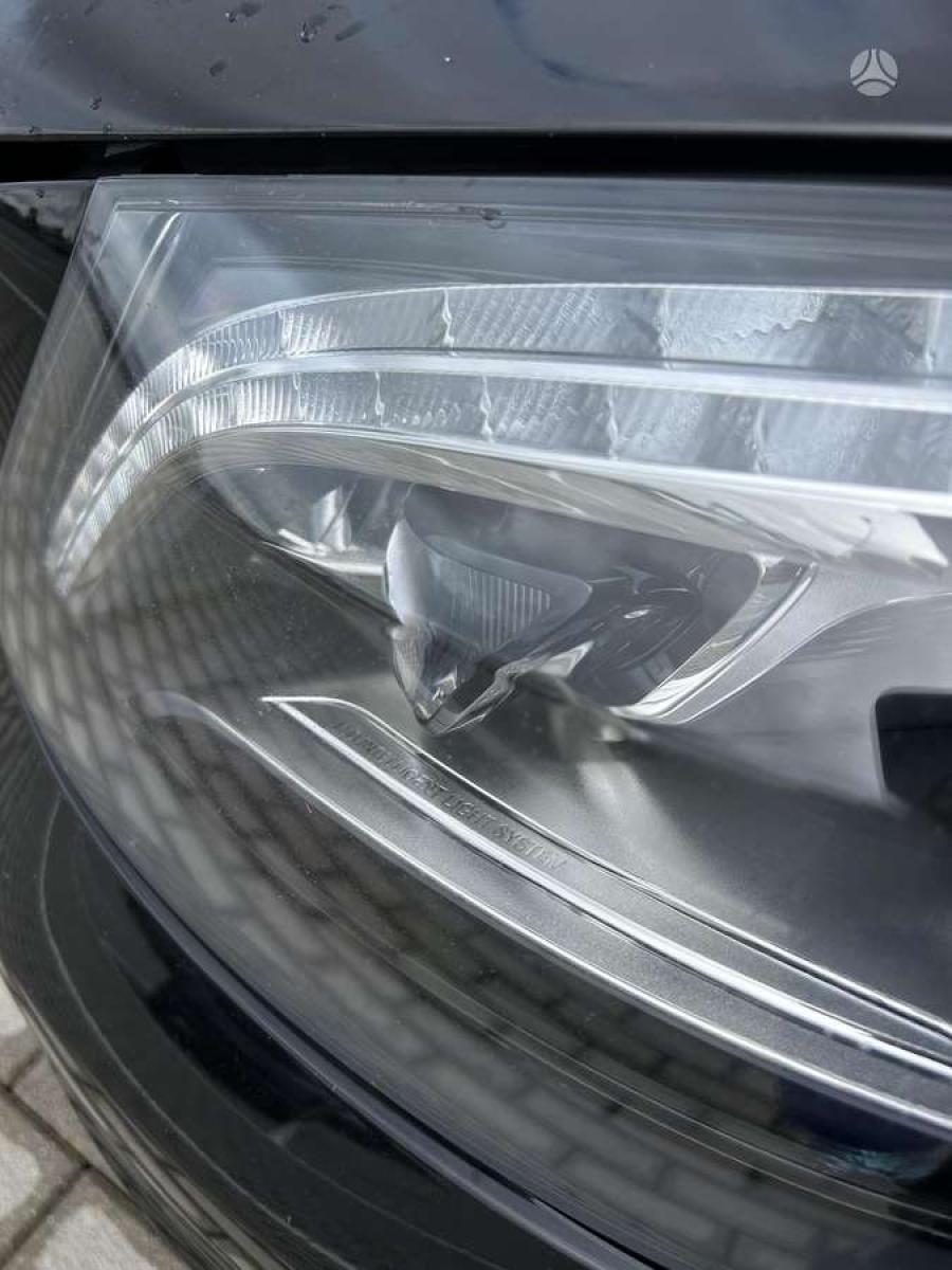 Black Mercedes-Benz S 350 2014 in Klaipeda, with an engine capacity of 2.99 L and mileage of 299 thousand km for 22500 €, photo 22 on AUTOMOTO.COM.LV