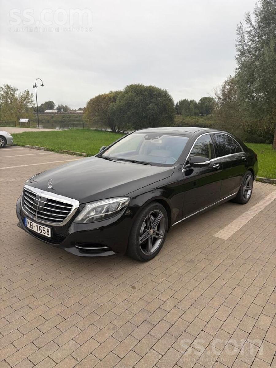 Melns Mercedes-Benz S 350 2014 Daugavpils, ar dzinēja tilpumu 3.00 L un nobraukumu 262 tūkst. km par 24500 €, foto 9 vietnē AUTOMOTO.COM.LV