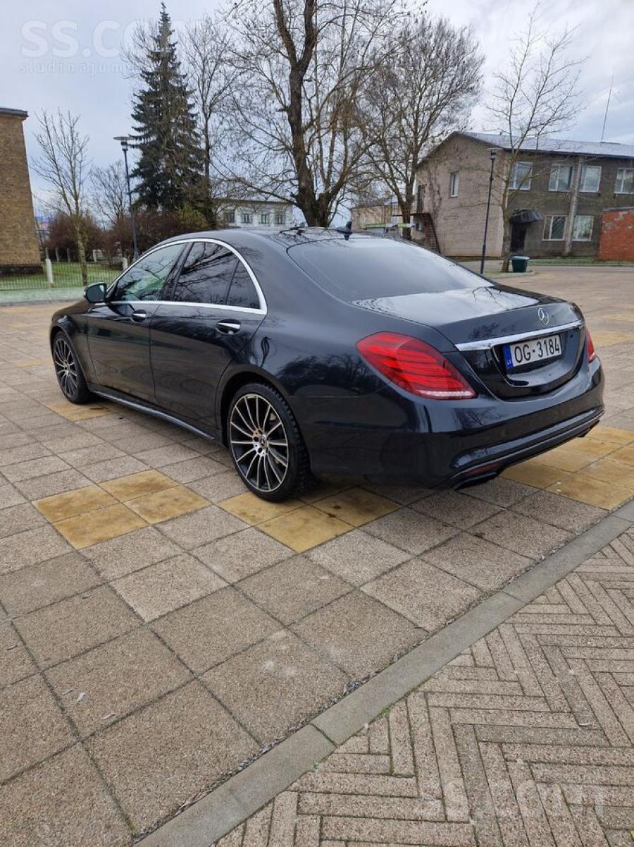 Black Mercedes-Benz S 350 2015 in Jekabpils, with an engine capacity of 3.00 L and mileage of 320 thousand km for 16000 €, photo 7 on AUTOMOTO.COM.LV