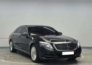 Melns Mercedes-Benz S 350 2015 Viļņa, ar dzinēja tilpumu 2.99 L un nobraukumu 155 tūkst. km par 27176 €, foto  vietnē AUTOMOTO.COM.LV