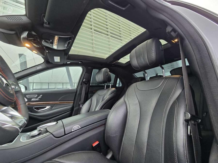 Black Mercedes-Benz S 350 2015 in Kaunas, with an engine capacity of 2.99 L and mileage of 221 thousand km for 29900 €, photo 11 on AUTOMOTO.COM.LV