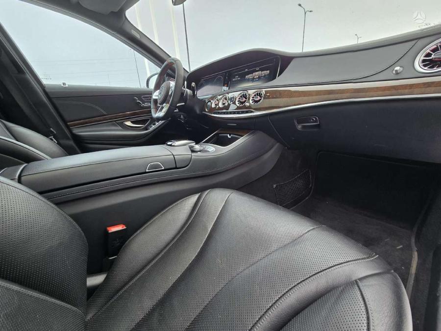 Black Mercedes-Benz S 350 2015 in Kaunas, with an engine capacity of 2.99 L and mileage of 221 thousand km for 29900 €, photo 13 on AUTOMOTO.COM.LV