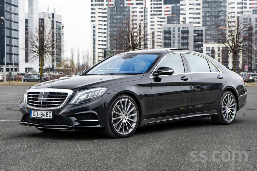 Черный Мерседес С 350 2015 в Рига, объемом двигателя 3.00 л и пробегом 219 тыс. км за 28500 €, фото 3 на AUTOMOTO.COM.LV
