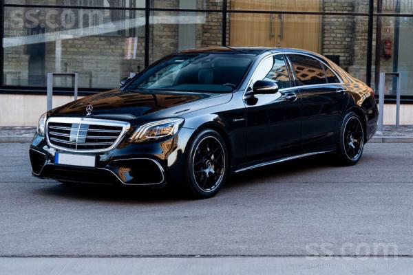 Black Mercedes-Benz S 350 2015 in Riga, with an engine capacity of 3.00 L and mileage of 197 thousand km for 31750 €, photo 2 on AUTOMOTO.COM.LV