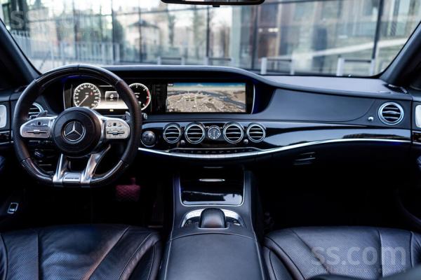 Black Mercedes-Benz S 350 2015 in Riga, with an engine capacity of 3.00 L and mileage of 197 thousand km for 31750 €, photo 5 on AUTOMOTO.COM.LV
