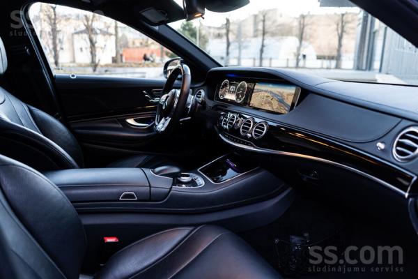 Black Mercedes-Benz S 350 2015 in Riga, with an engine capacity of 3.00 L and mileage of 197 thousand km for 31750 €, photo 7 on AUTOMOTO.COM.LV