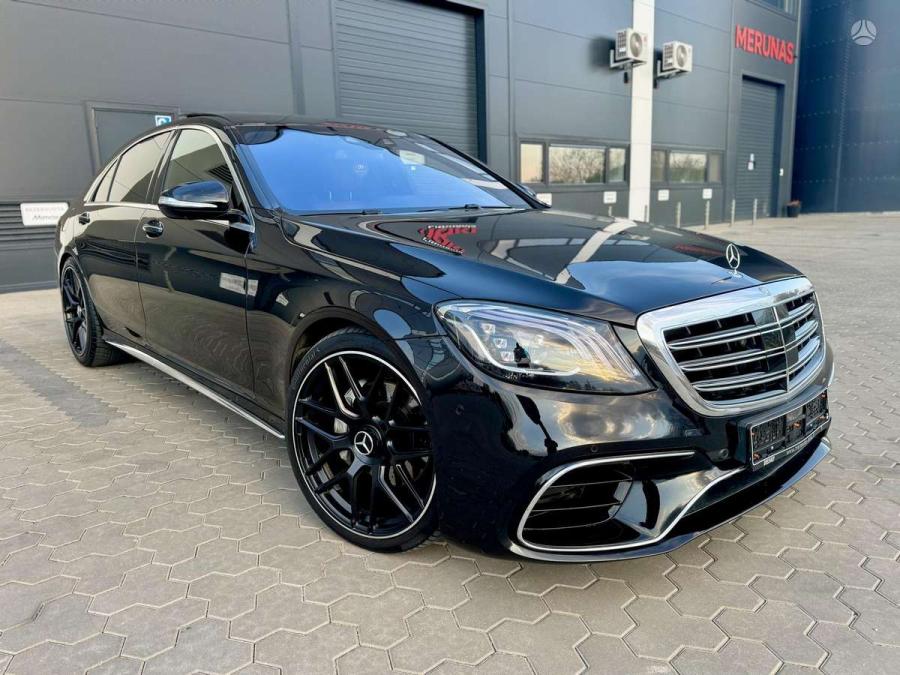 Черный Мерседес С 350 2015 в Вильнюс, объемом двигателя 2.99 л и пробегом 295 тыс. км за 28500 €, фото 4 на AUTOMOTO.COM.LV