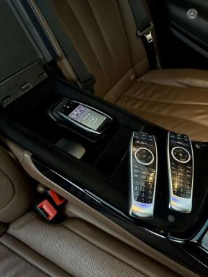 Черный Мерседес С 350 2015 в Вильнюс, объемом двигателя 2.99 л и пробегом 295 тыс. км за 28500 €, фото 25 на AUTOMOTO.COM.LV