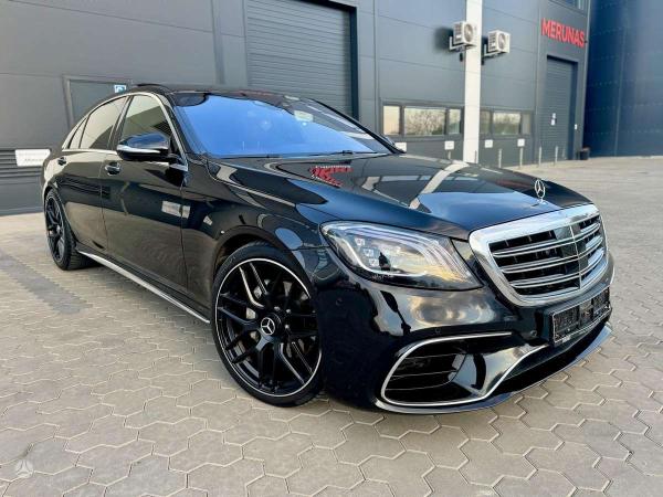 Черный Мерседес С 350 2015 в Вильнюс, объемом двигателя 2.99 л и пробегом 289 тыс. км за 28700 €, фото 3 на AUTOMOTO.COM.LV