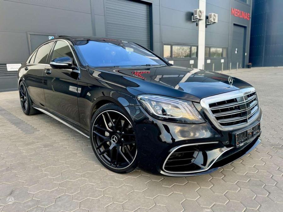Черный Мерседес С 350 2015 в Вильнюс, объемом двигателя 2.99 л и пробегом 289 тыс. км за 28700 €, фото 4 на AUTOMOTO.COM.LV