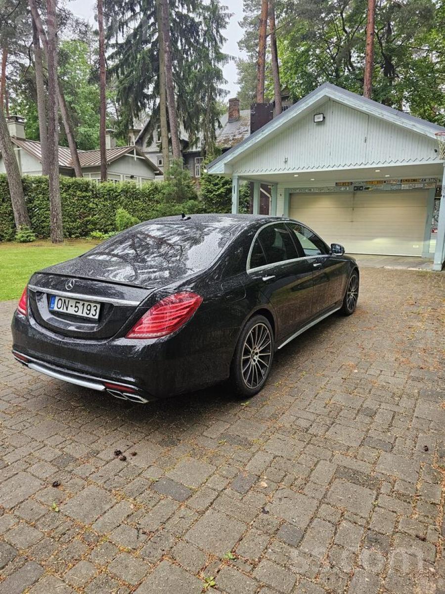 Черный Мерседес С 350 2015 в Рига, объемом двигателя 3.50 л и пробегом 226 тыс. км за 21755 €, фото 10 на AUTOMOTO.COM.LV