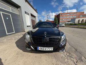 Черный Мерседес С 350 2015 в Клайпеда, объемом двигателя 2.99 л и пробегом 274 тыс. км за 24999 €, фото  на AUTOMOTO.COM.LV