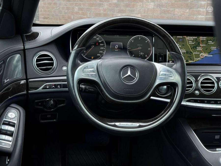 Melns Mercedes-Benz S 350 2015 Klaipėda, ar dzinēja tilpumu 2.99 L un nobraukumu 274 tūkst. km par 23800 €, foto 13 vietnē AUTOMOTO.COM.LV
