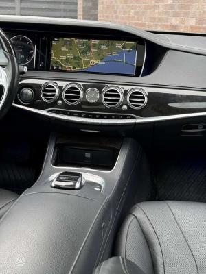 Melns Mercedes-Benz S 350 2015 Klaipėda, ar dzinēja tilpumu 2.99 L un nobraukumu 274 tūkst. km par 23800 €, foto 15 vietnē AUTOMOTO.COM.LV