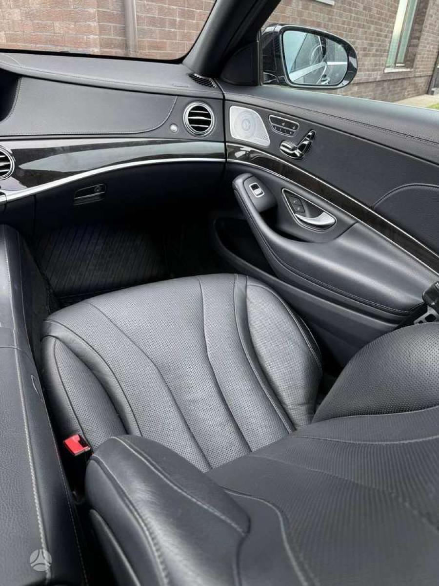 Melns Mercedes-Benz S 350 2015 Klaipėda, ar dzinēja tilpumu 2.99 L un nobraukumu 274 tūkst. km par 23800 €, foto 19 vietnē AUTOMOTO.COM.LV