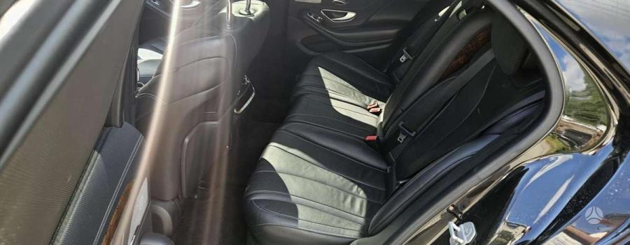 Black Mercedes-Benz S 350 2015 in Siauliai, with an engine capacity of 0.00 L and mileage of 260 thousand km for 21700 €, photo 11 on AUTOMOTO.COM.LV