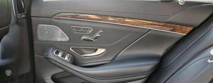 Black Mercedes-Benz S 350 2015 in Siauliai, with an engine capacity of 0.00 L and mileage of 260 thousand km for 21700 €, photo 13 on AUTOMOTO.COM.LV