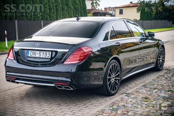 Черный Мерседес С 350 2015 в Рига, объемом двигателя 3.00 л и пробегом 264 тыс. км за 19990 €, фото 5 на AUTOMOTO.COM.LV