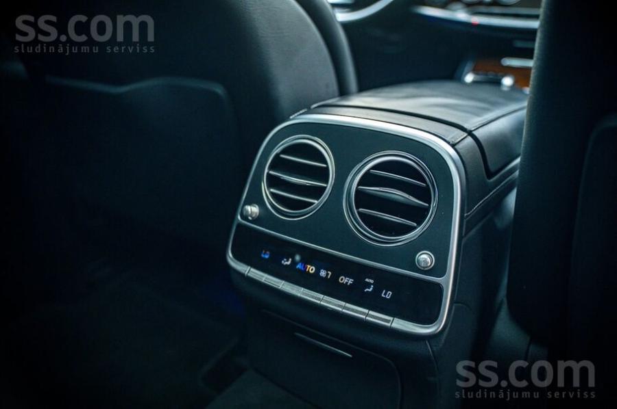 Black Mercedes-Benz S 350 2015 in Riga, with an engine capacity of 3.00 L and mileage of 264 thousand km for 19990 €, photo 18 on AUTOMOTO.COM.LV