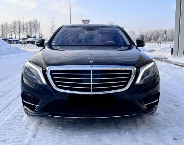 Melns Mercedes-Benz S 350 2016 Viļņa, ar dzinēja tilpumu 2.99 L un nobraukumu 253 tūkst. km par 26400 €, foto 5 vietnē AUTOMOTO.COM.LV