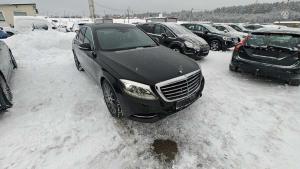 Black Mercedes-Benz S 350 2016 in Vilnius, with an engine capacity of 3.00 L and mileage of 250 thousand km for 19900 €, photo 3 on AUTOMOTO.COM.LV