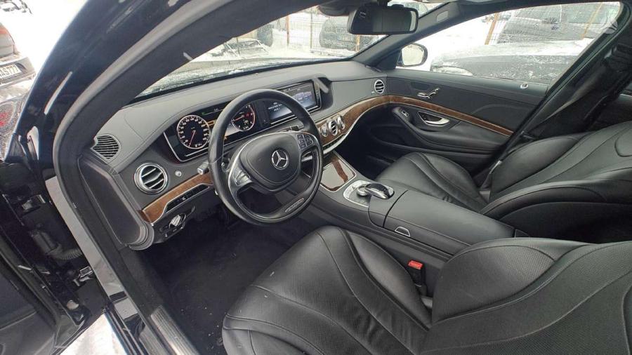 Black Mercedes-Benz S 350 2016 in Vilnius, with an engine capacity of 3.00 L and mileage of 250 thousand km for 19900 €, photo 12 on AUTOMOTO.COM.LV
