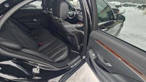 Black Mercedes-Benz S 350 2016 in Vilnius, with an engine capacity of 3.00 L and mileage of 250 thousand km for 19900 €, photo 18 on AUTOMOTO.COM.LV
