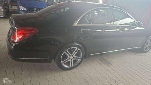 Black Mercedes-Benz S 350 2016 in Klaipeda, with an engine capacity of 3.00 L and mileage of 333 thousand km for 19950 €, photo 3 on AUTOMOTO.COM.LV