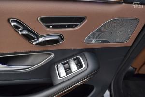 Черный Мерседес С 350 2016 в Вильнюс, объемом двигателя 3.00 л и пробегом 271 тыс. км за 33400 €, фото 25 на AUTOMOTO.COM.LV