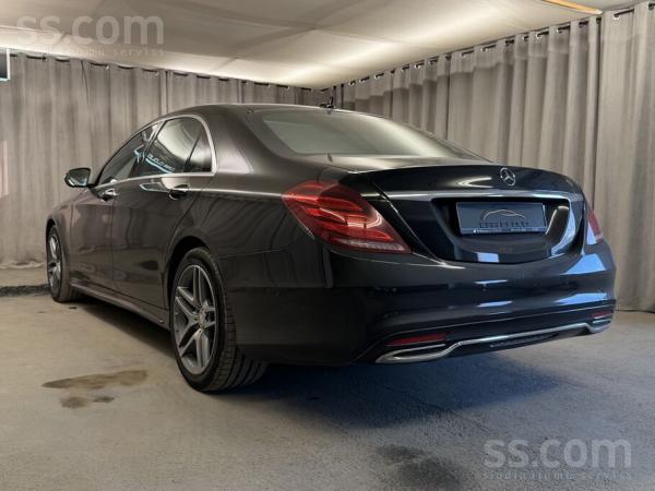Black Mercedes-Benz S 350 2016 in Riga, with an engine capacity of 3.00 L and mileage of 285 thousand km for 26990 €, photo 6 on AUTOMOTO.COM.LV