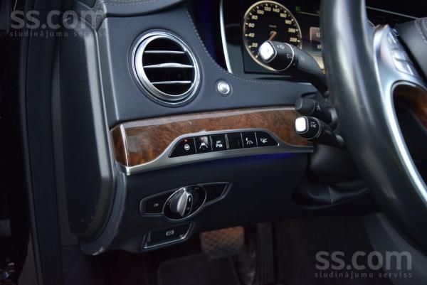 Melns Mercedes-Benz S 350 2016 Rīga, ar dzinēja tilpumu 3.00 L un nobraukumu 170 tūkst. km par 27900 €, foto 10 vietnē AUTOMOTO.COM.LV