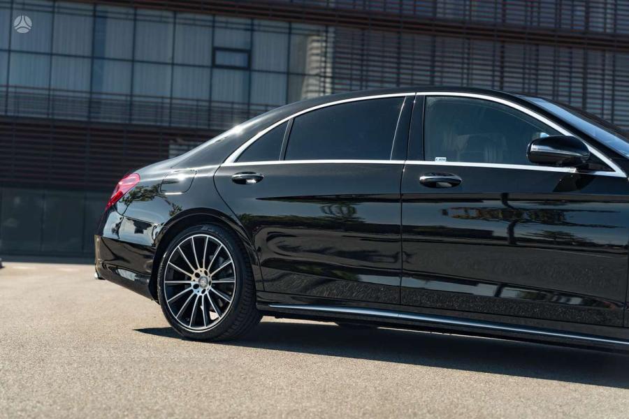 Melns Mercedes-Benz S 350 2016 Klaipėda, ar dzinēja tilpumu 2.99 L un nobraukumu 278 tūkst. km par 29900 €, foto 9 vietnē AUTOMOTO.COM.LV