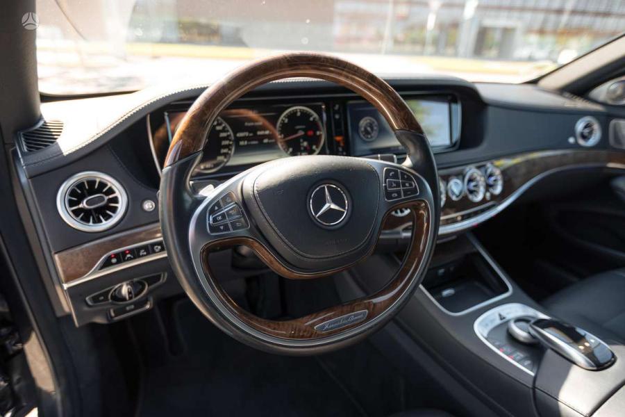 Melns Mercedes-Benz S 350 2016 Klaipėda, ar dzinēja tilpumu 2.99 L un nobraukumu 278 tūkst. km par 29900 €, foto 22 vietnē AUTOMOTO.COM.LV