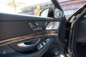 Melns Mercedes-Benz S 350 2016 Klaipėda, ar dzinēja tilpumu 2.99 L un nobraukumu 278 tūkst. km par 29900 €, foto 24 vietnē AUTOMOTO.COM.LV