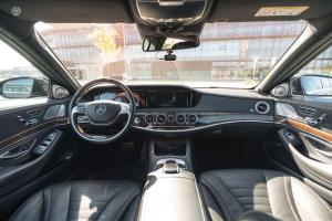 Melns Mercedes-Benz S 350 2016 Klaipėda, ar dzinēja tilpumu 2.99 L un nobraukumu 278 tūkst. km par 29900 €, foto 33 vietnē AUTOMOTO.COM.LV