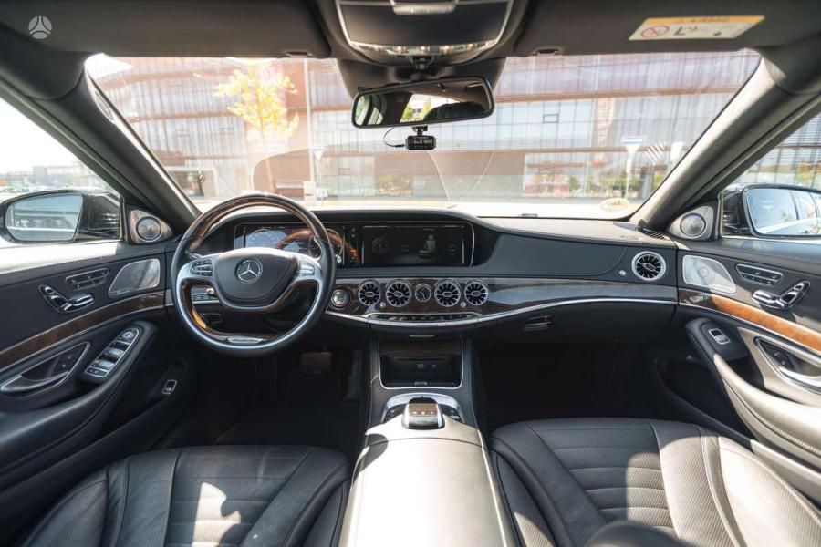 Melns Mercedes-Benz S 350 2016 Klaipėda, ar dzinēja tilpumu 2.99 L un nobraukumu 278 tūkst. km par 29900 €, foto 33 vietnē AUTOMOTO.COM.LV