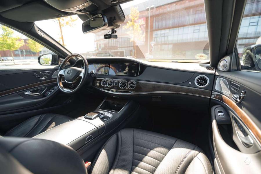 Melns Mercedes-Benz S 350 2016 Klaipėda, ar dzinēja tilpumu 2.99 L un nobraukumu 278 tūkst. km par 29900 €, foto 34 vietnē AUTOMOTO.COM.LV