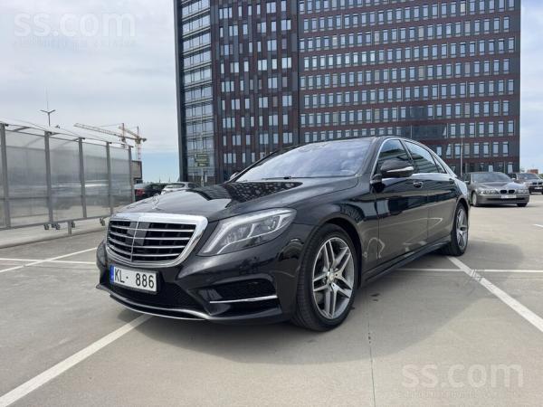 Черный Мерседес С 350 2016 в Рига, объемом двигателя 3.00 л и пробегом 286 тыс. км за 27900 €, фото 1 на AUTOMOTO.COM.LV