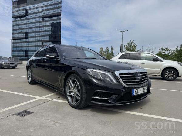 Черный Мерседес С 350 2016 в Рига, объемом двигателя 3.00 л и пробегом 286 тыс. км за 27900 €, фото 2 на AUTOMOTO.COM.LV