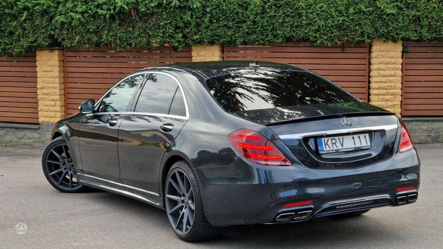 Black Mercedes-Benz S 350 2016 in Vilnius, with an engine capacity of 2.99 L and mileage of 280 thousand km for 22500 €, photo 8 on AUTOMOTO.COM.LV